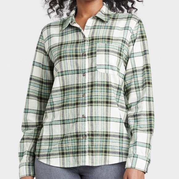 Universal Thread | Tops | New Universal Thread Shirt | Poshmark